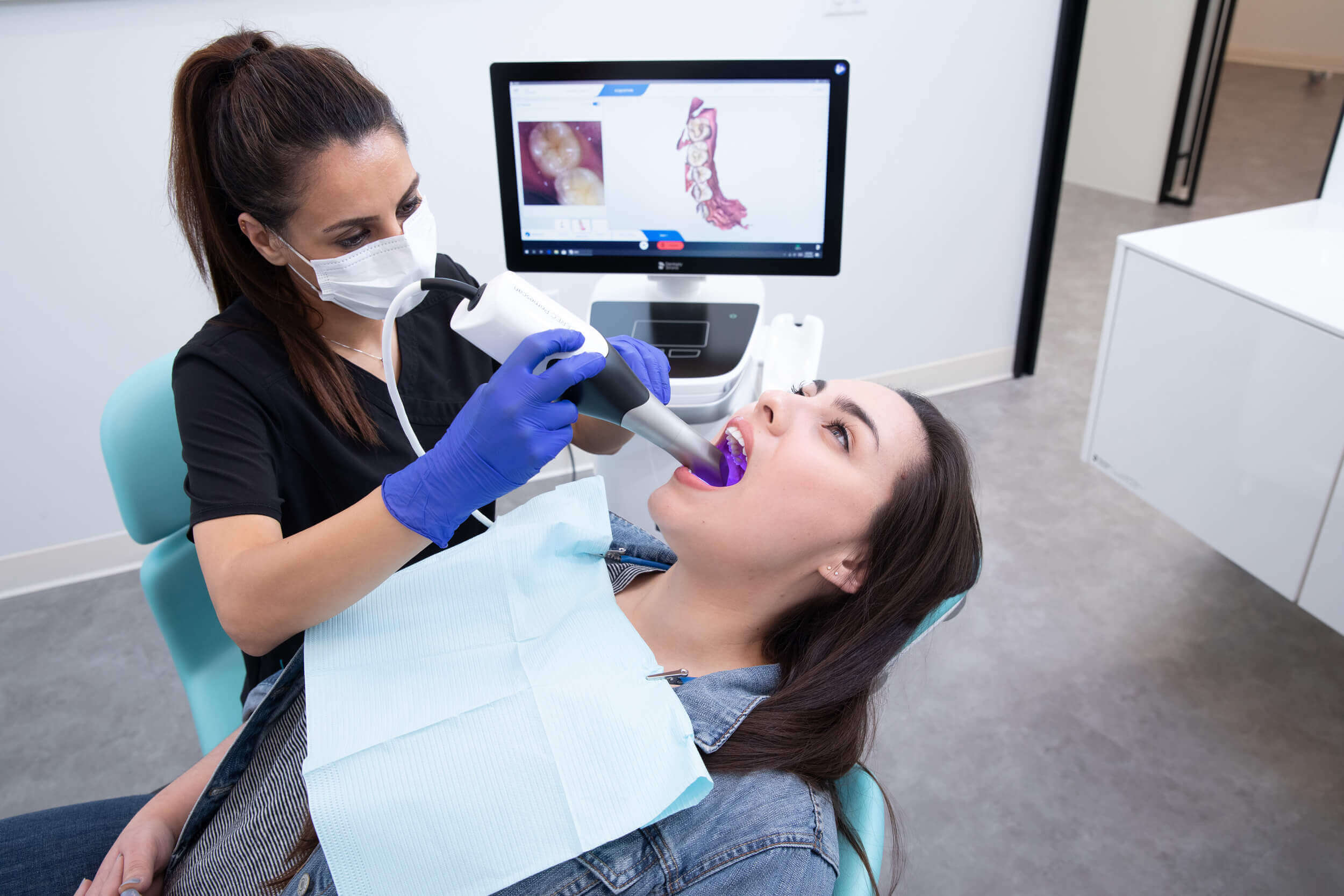 Scanner Intraoral Amprenta Dentar Digital i Avantajele Ei